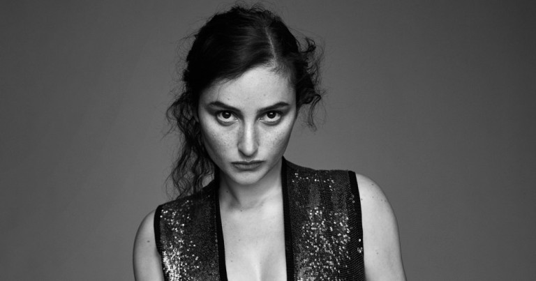 Arriving at The Altar with BANKS: A Track-by-Track Review - Atwood Magazine
