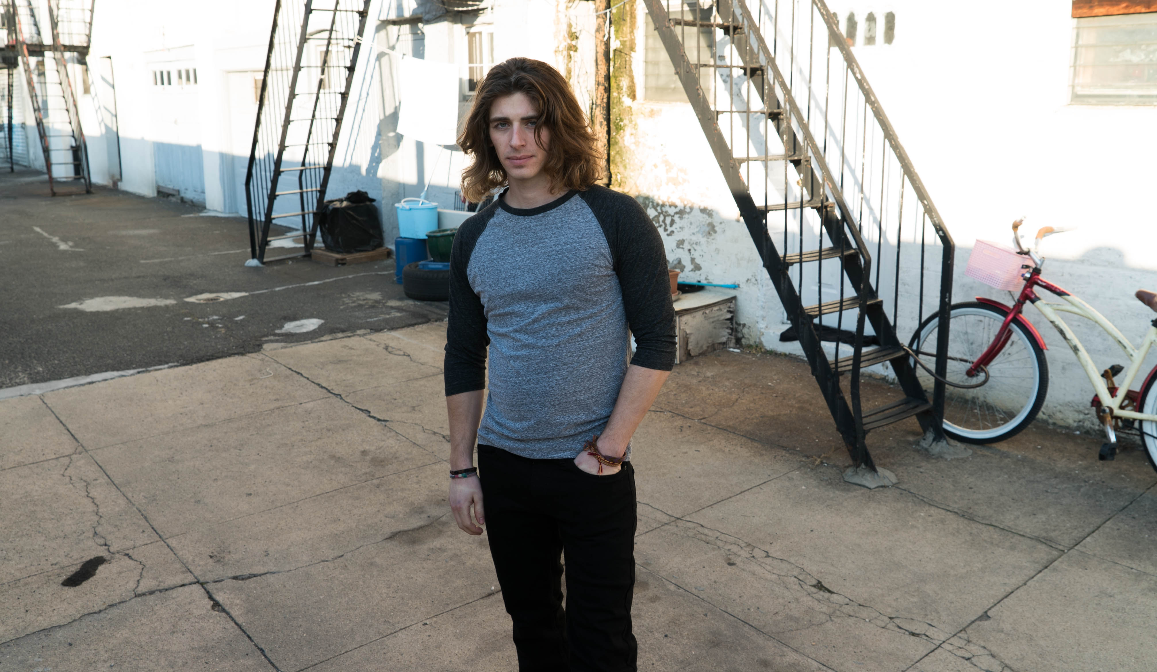 Premiere: Mike Liegel is Helplessly in Love on Debut "Stick Around ...