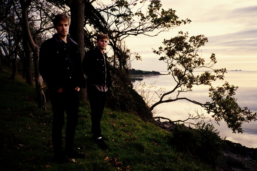Silhouettes and Sad Songs: A Conversation with Aquilo - Atwood Magazine