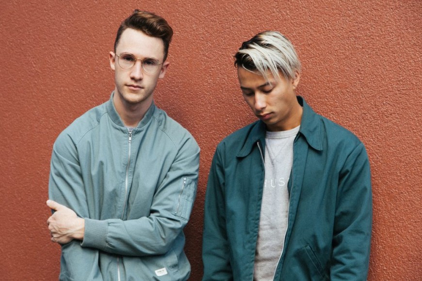 Zach Bryan Bares It All in Emotional Single, “Pink Skies” - Atwood Magazine