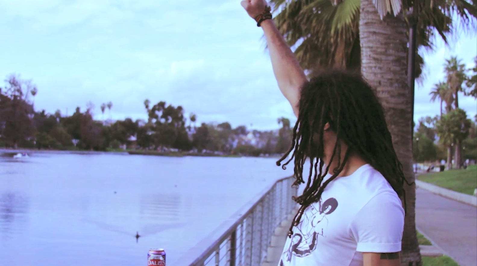 Premiere: The Haunting Depths of YAYME's Tranquilizing, Dreamy Debut ...