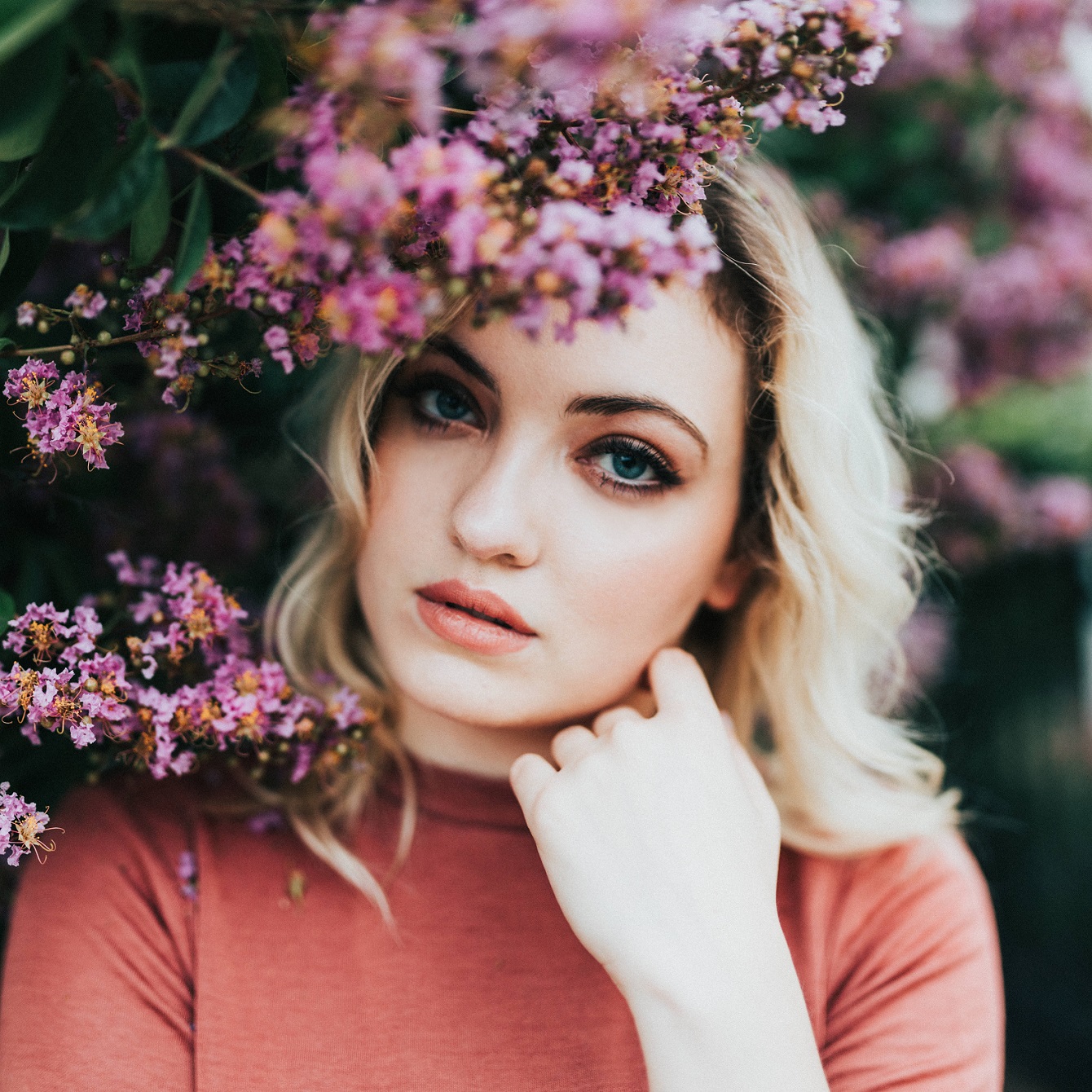 "Pretty Damn Hopeful": Pomplamoose's Nataly Dawn Soars & Stirs on Beautifully Intimate ...