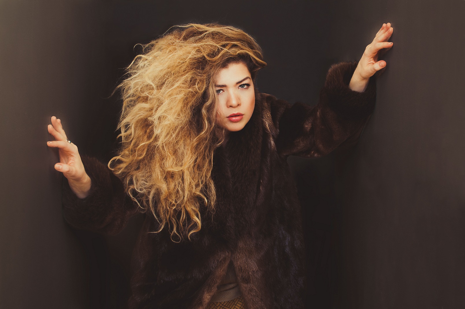 "Nostalgic, Visceral, & Electric": Inside ella jane's Stunning Debut EP ...