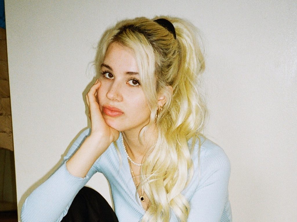 Album Review: Yebba Graces Us with Debut Album Dawn - Atwood Magazine