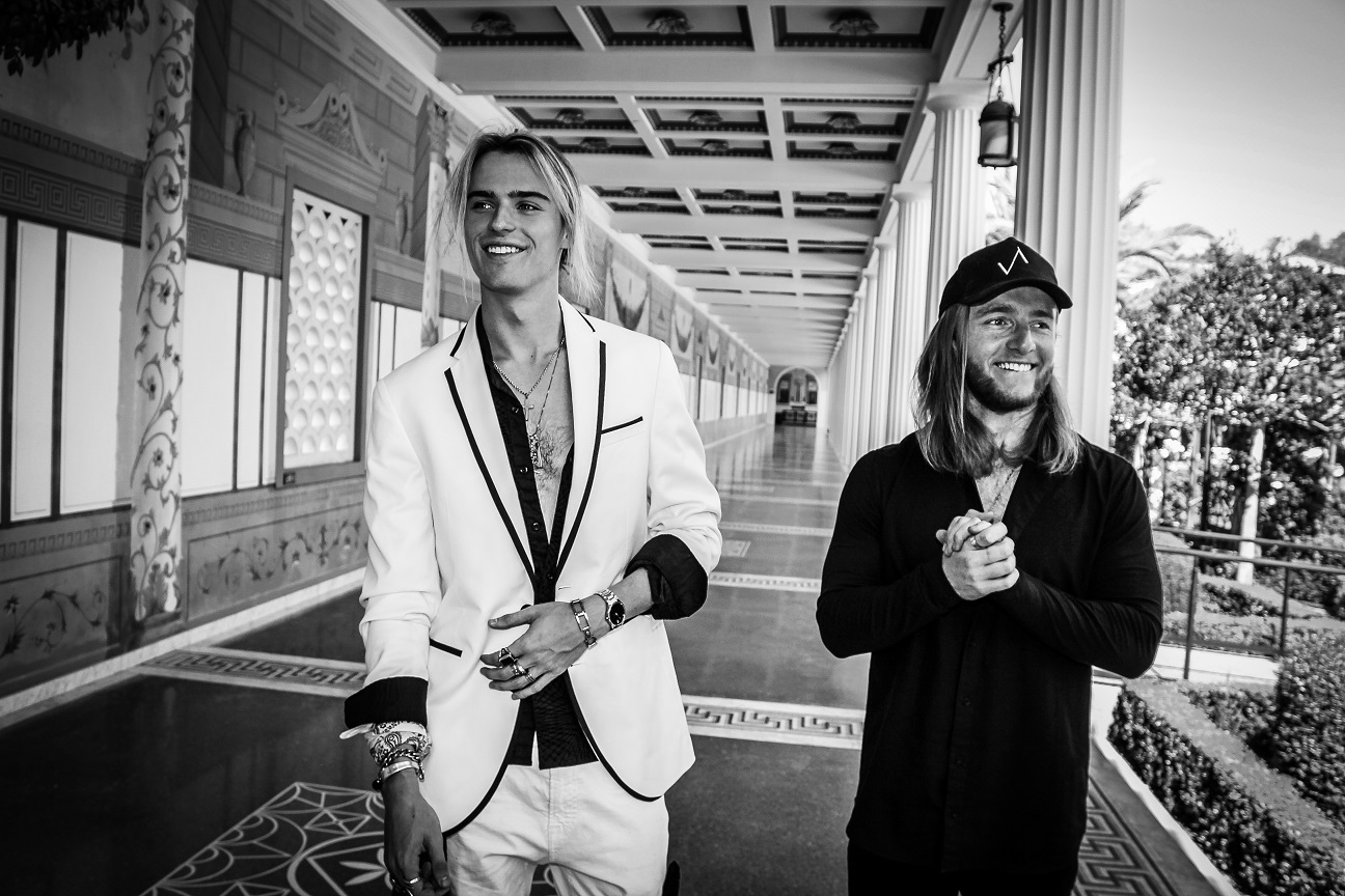 Raw Romantics: A Conversation with VOILÀ - Atwood Magazine