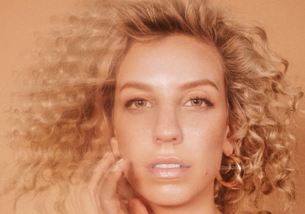 "In that broken place, the universe gave me songs": Ashton York ...