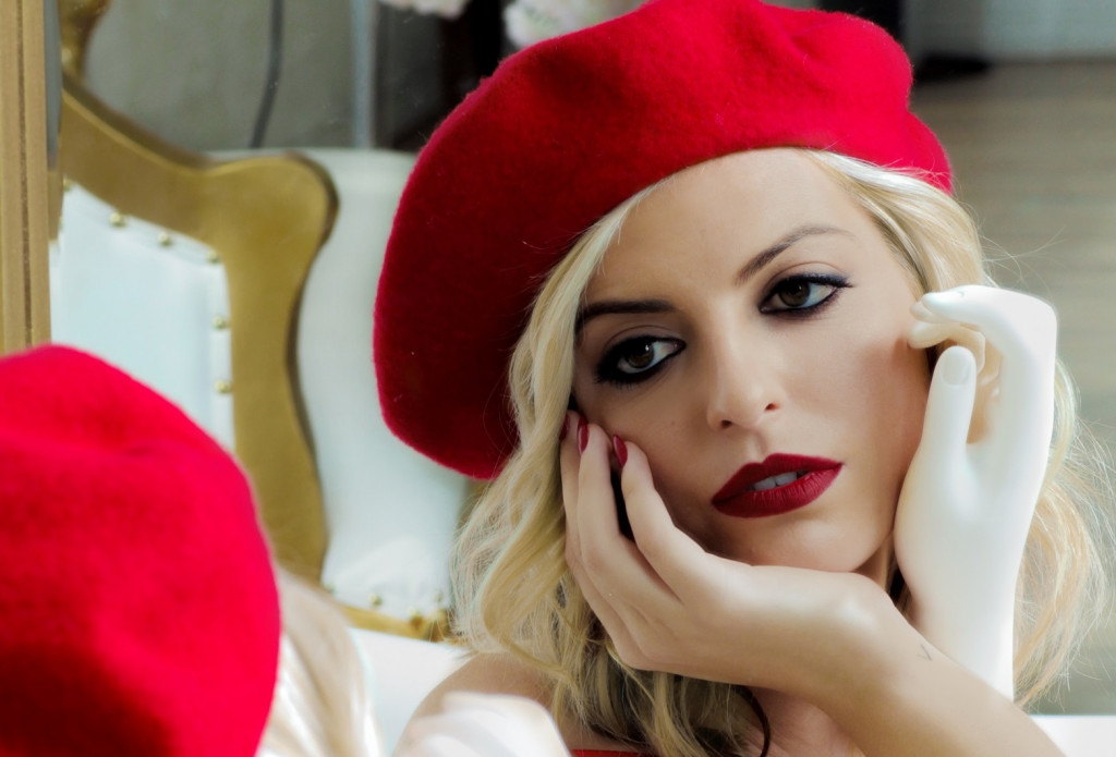 Interview: Ashton Irwin of 5 Seconds of Summer Traverses Passion ...