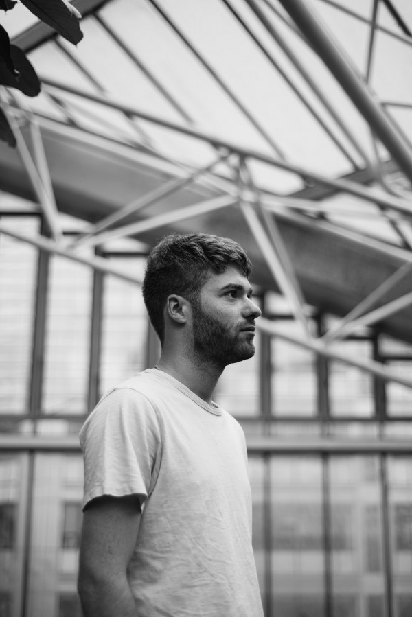 Premiere: The Stirring Sentiment of Harry Strange's Beautifully ...