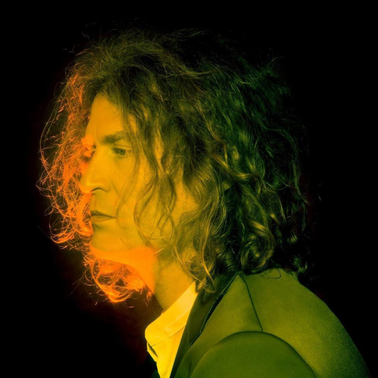Feature: The Killers' Dave Keuning Debuts with Energy, Drive, and ...