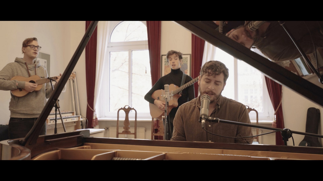 Premiere: The Intimate Weight of Ed Prosek's "I Was Wrong (Acoustic ...