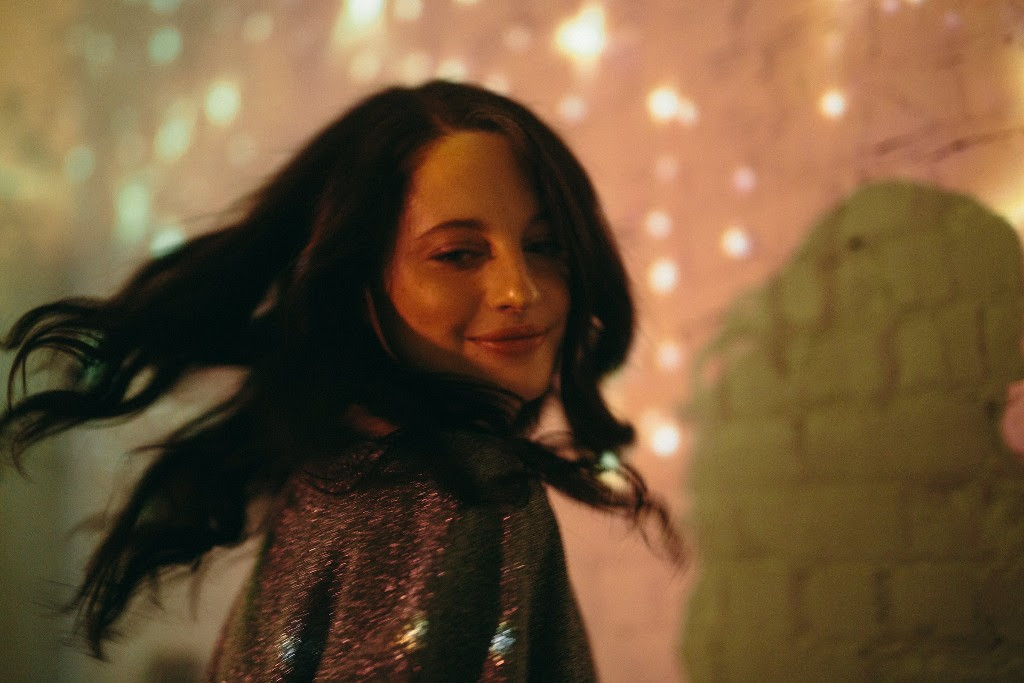 Today's Song: "Don't Talk Stop" by Hey Anna - Atwood Magazine