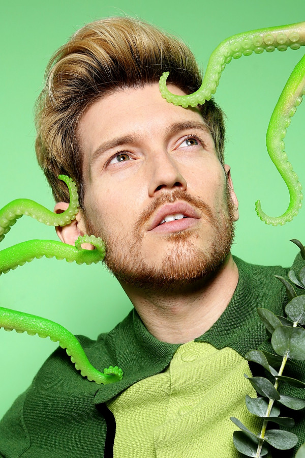 Premiere: Queer Connection in a Digital World with Gregory Dillon’s ...