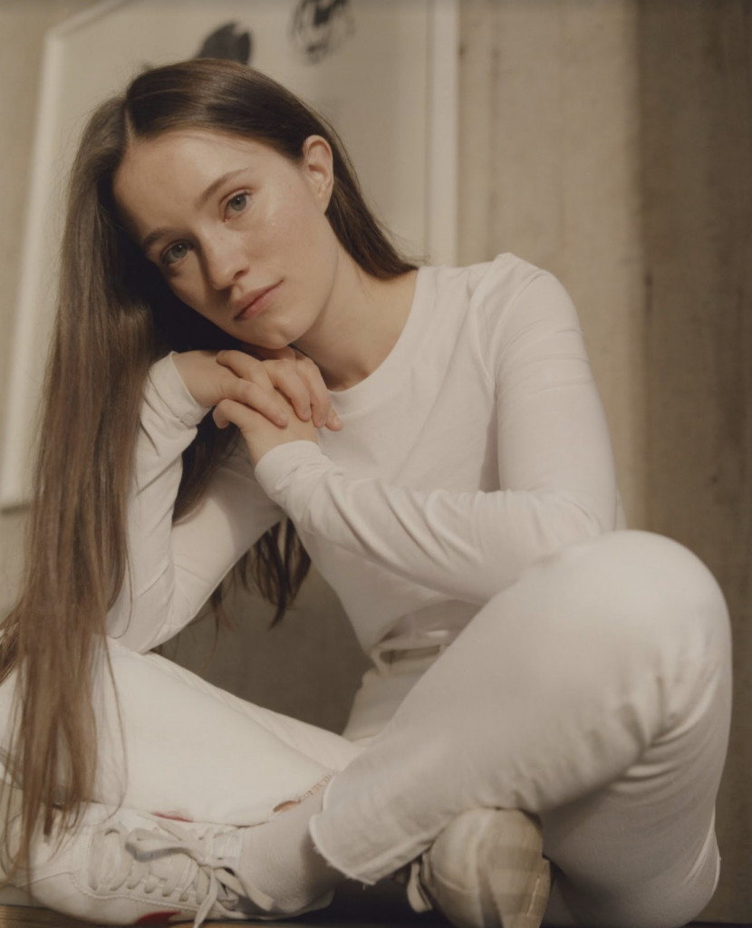 Feature: Sigrid Lands Her Sensational 'Sucker Punch' - Atwood Magazine
