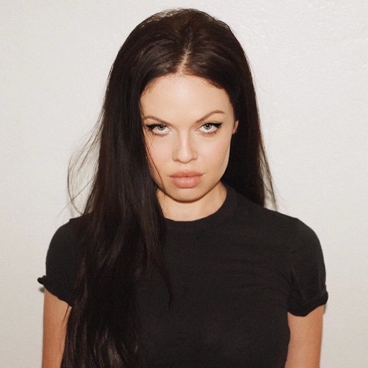 It's Tough Out Here for a Rock Star: A Conversation with Kelsy Karter ...