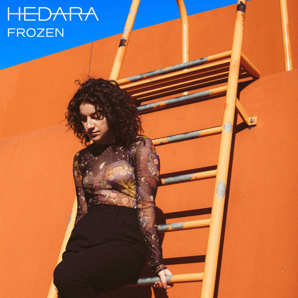 Premiere: Hedara's Shiver-Inducing New Song "Frozen" - Atwood Magazine