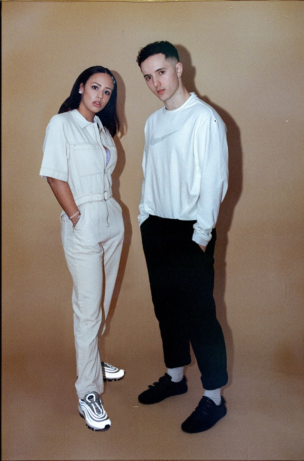 Naked & Deep Pop: A Conversation with Temptress - Atwood Magazine