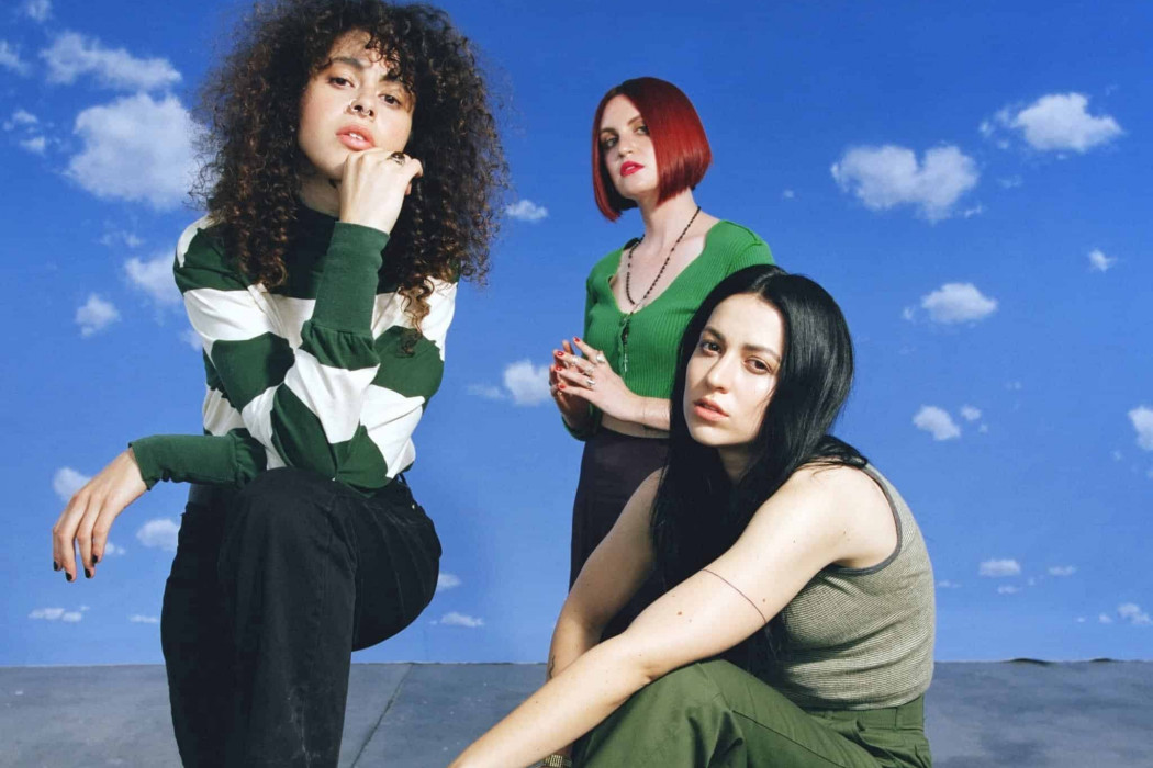 MUNA Captures Beauty in Loss on “Pink Light” - Atwood Magazine