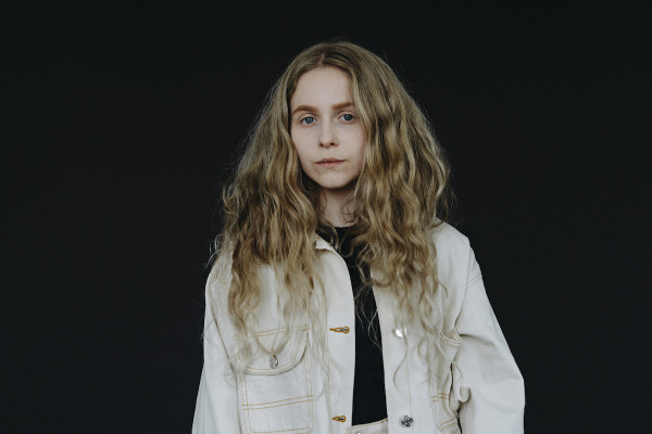 Interview: Moyka Finds a Moment to Breathe in Debut 'Circles' EP ...