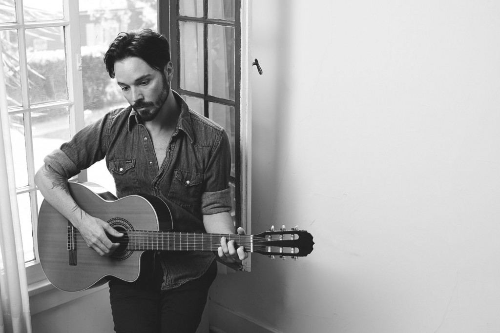 Premiere: Ian Randall Thornton Returns with a Spiritual Embrace in ...