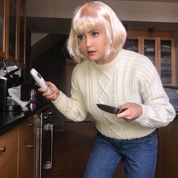 Today's Song: FLOOR CRY Is Sure to Win Hearts with "1-800-LOVE ...