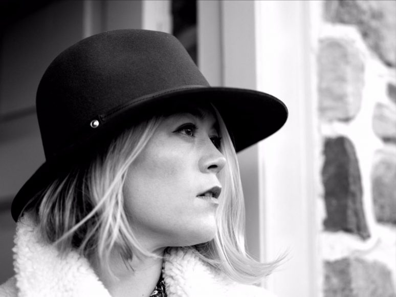 Today’s Song: Singer/Songwriter Liz Longley Liberates with “3 Crow ...