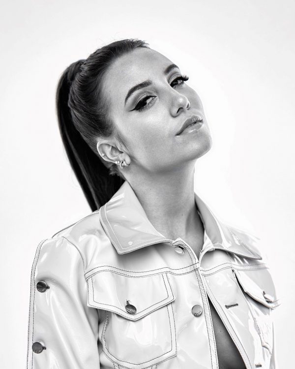 Premiere: April Ivy's Tender & Seductive Song "Temporary Love" - Atwood ...