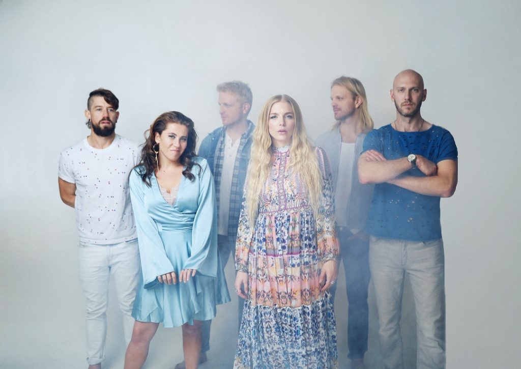 Interview: Delta Rae's Ian Hölljes on the Band's Witchy Ways & New ...