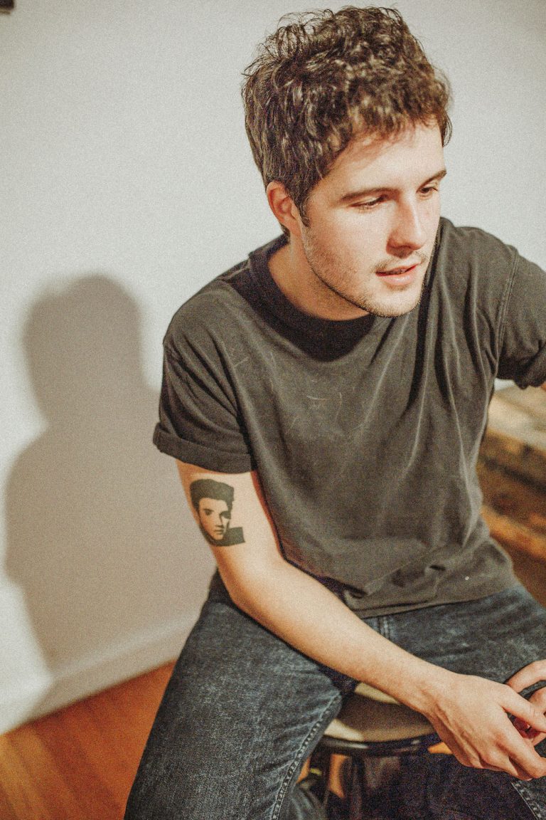 Premiere: Brian Dunne's Hopeful & Hopeless Album 'Selling Things' Is a ...