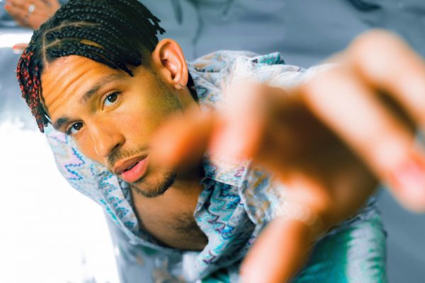 This Just In: NoMBe's Beautiful "Weirdo" Is a Heartfelt, Seductive ...