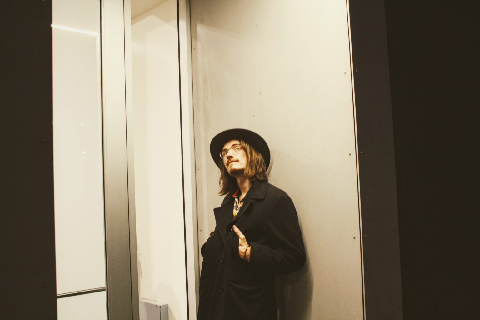 Zach Bryan Bares It All in Emotional Single, “Pink Skies” - Atwood Magazine