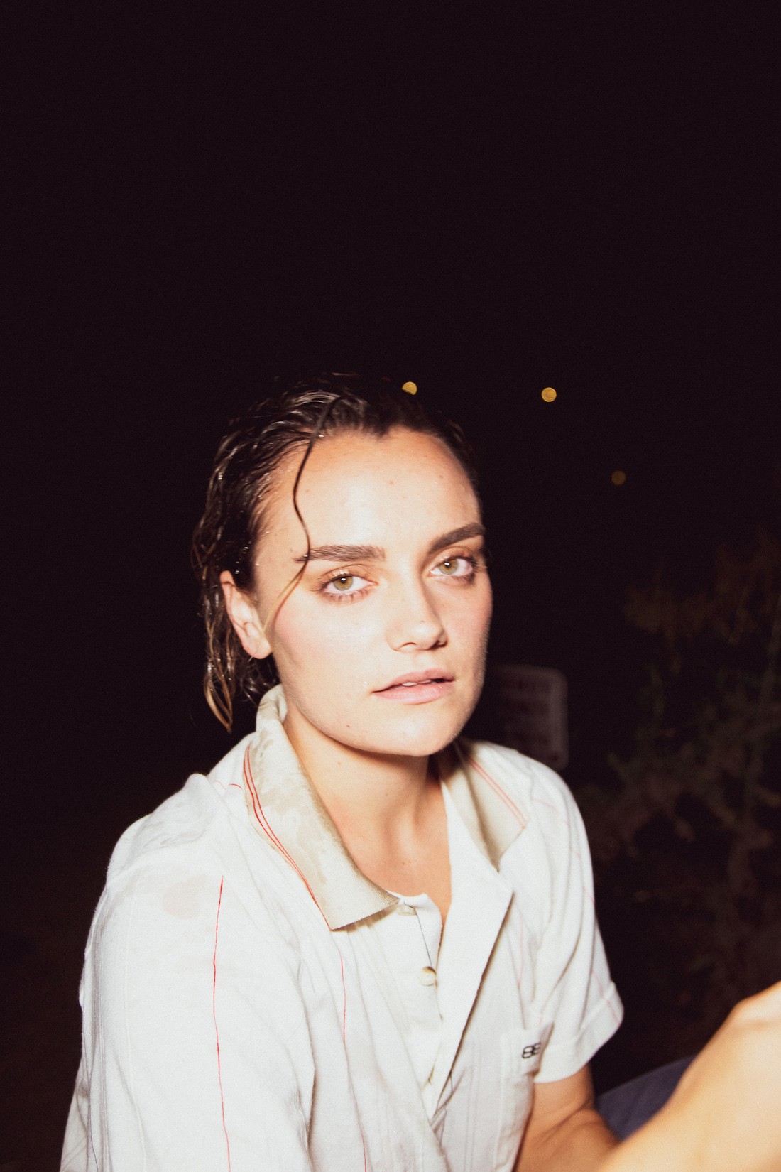 Feature: Temme Scott Dives into the Effortless Raw Polish of Debut ...