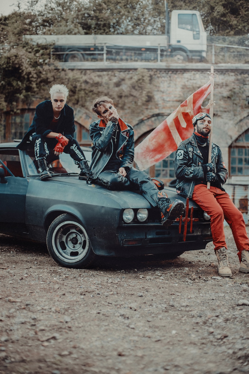 The Hunna Horror Story: A Track-by-Track Guide to Third LP 'I'd Rather ...