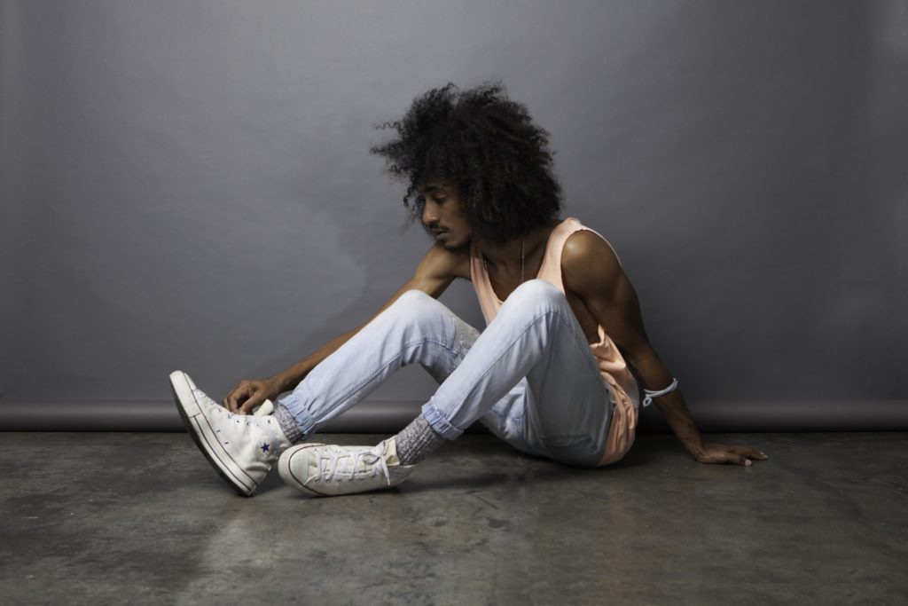 Artist to Watch: Issy Wood Rises Triumphantly in Vulnerable Anthem ...