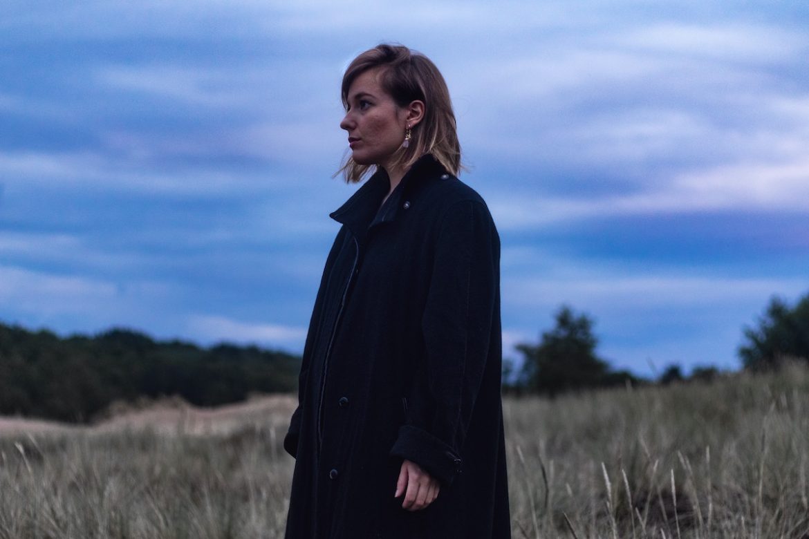 Artist to Watch: Lùisa Rises with "New Woman," an Unapologetic Anthem ...