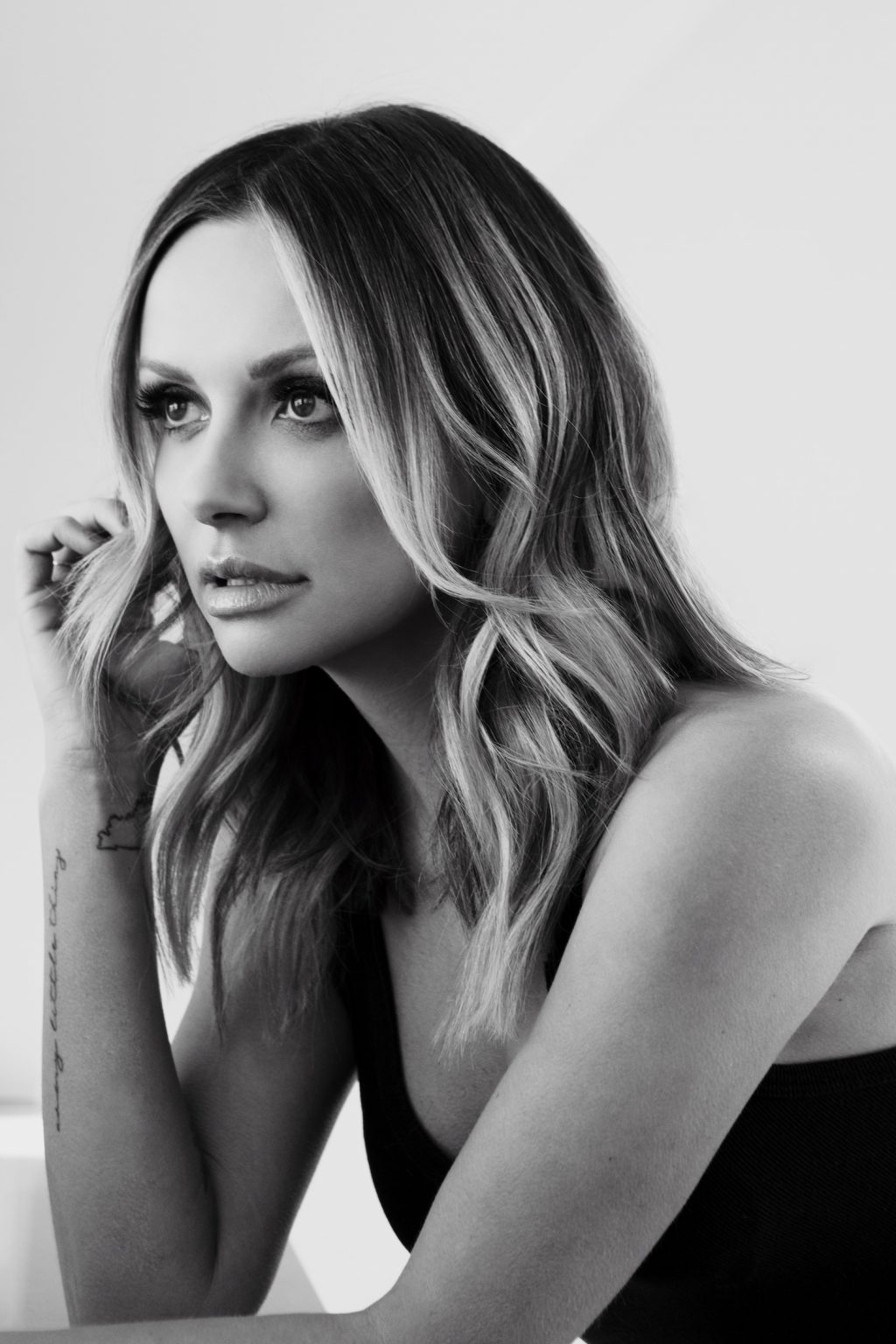 Interview: Carly Pearce Takes Us on a Journey of the Heart with Her New ...