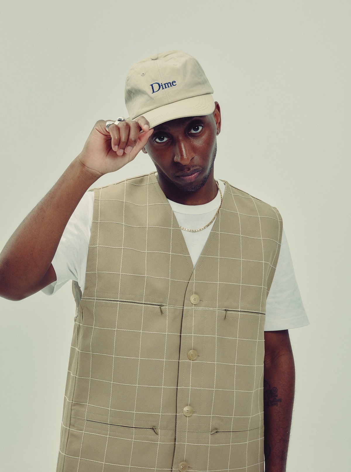 Artist to Watch: Samm Henshaw Radiates with Rich Sounds in "Still Broke ...