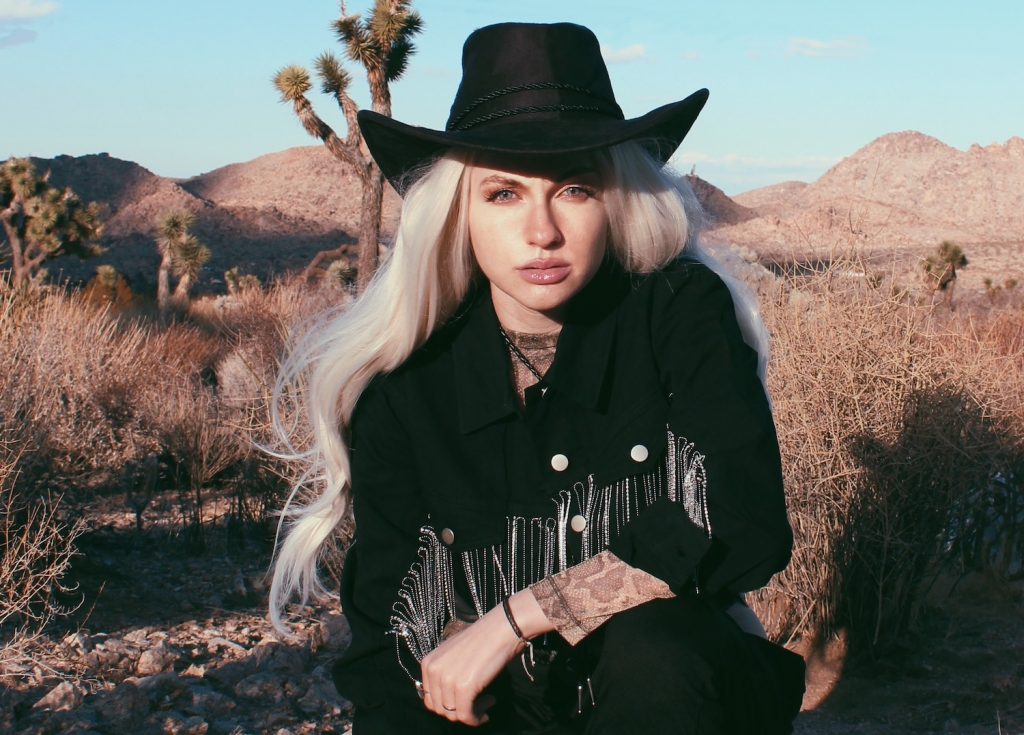 Interview: Dive into the Unruly Mind of DEVORA Through Debut EP 'Outlaw ...