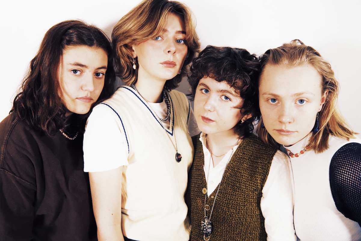 "Raw, Young, & Energetic": Oslo's VEPS 'Open the Door' with Radiant ...