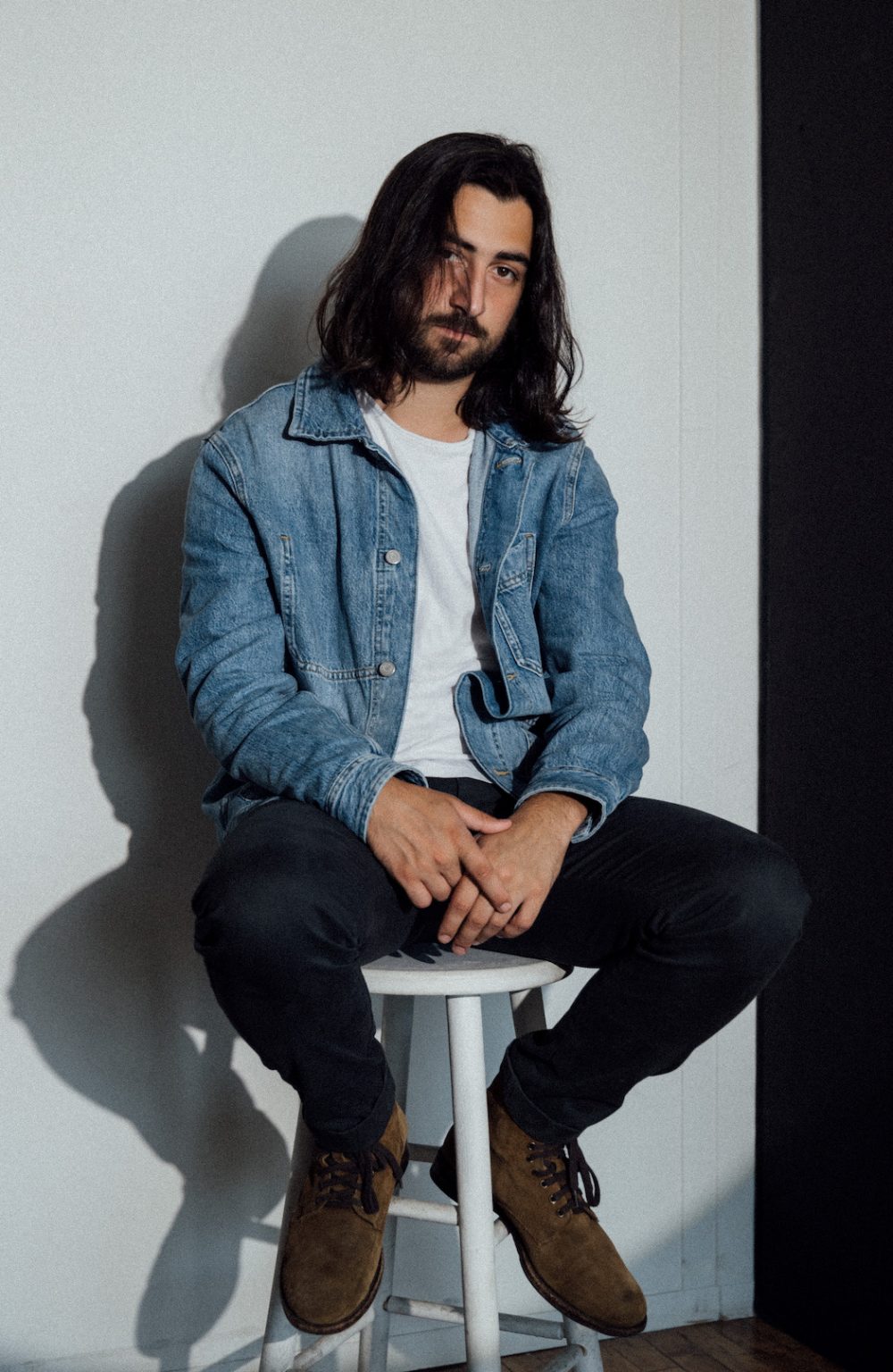 A Beautiful Inner Reckoning: Noah Kahan's Stirring 'I Was / I Am ...