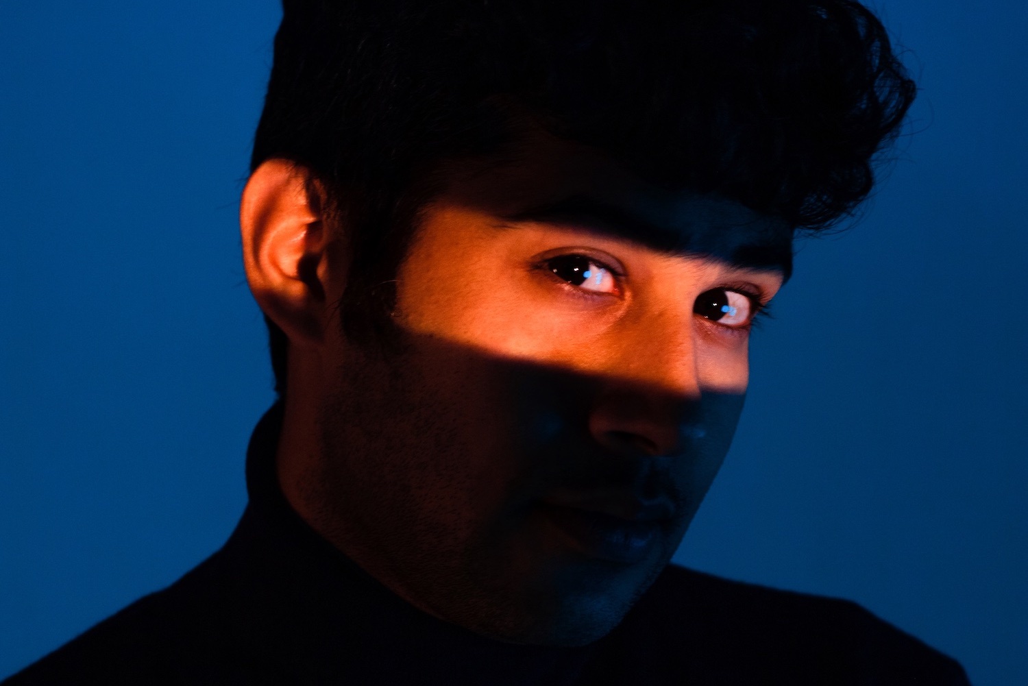 Interview: SF's AIR APPARENT Discusses Ethereal "All By Yourself ...