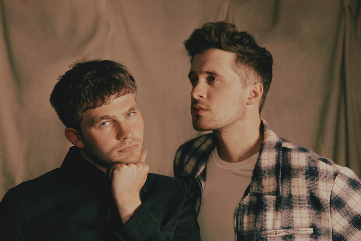 "Free, Warm, Home": Aquilo Find 'A Safe Place to Be' in Radiant ...