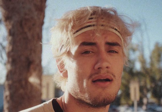 Today's Song: Carter Vail Soars on Sun-Soaked & Sweetly Seductive ...