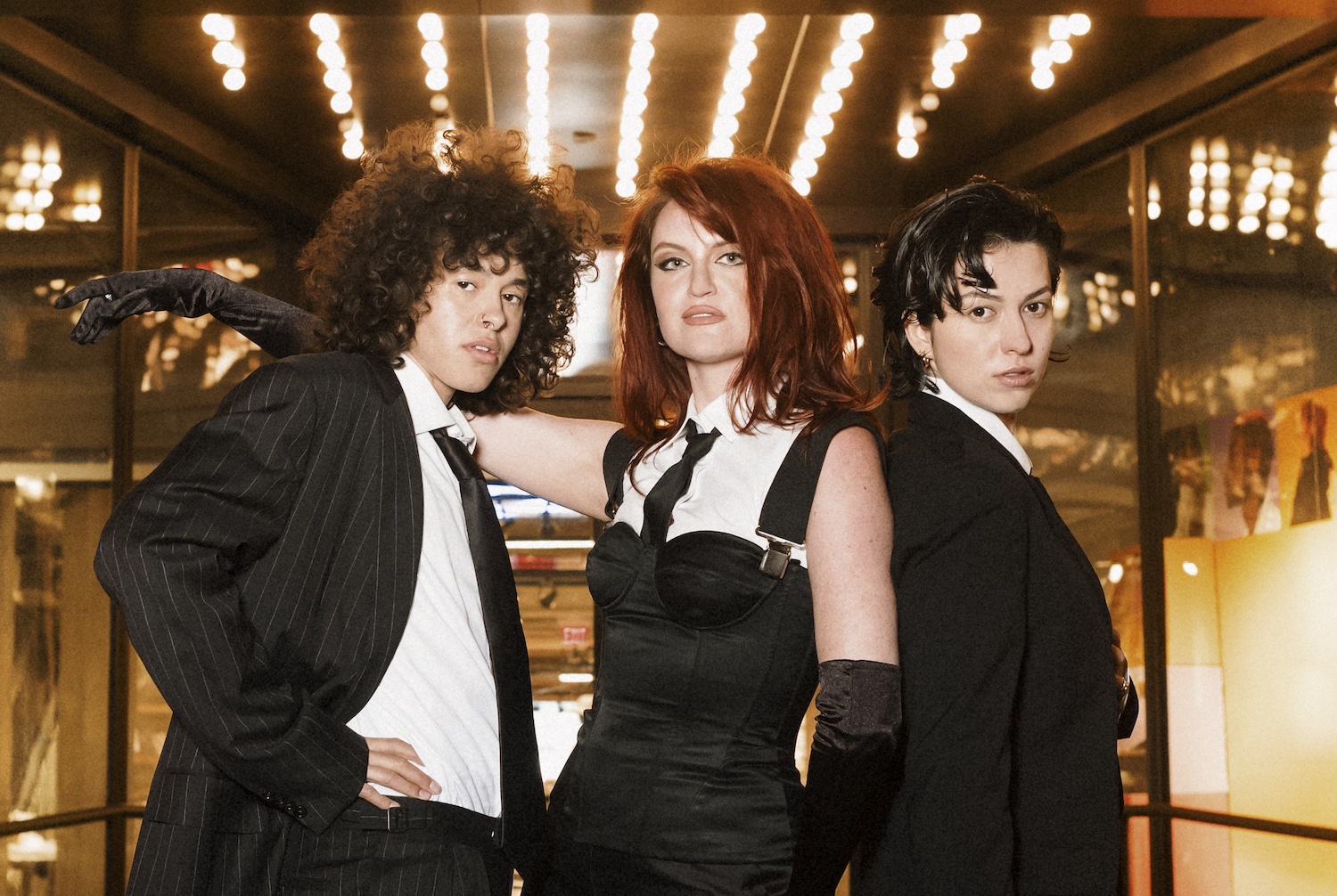 MUNA Return with a Vengeance in Irresistible New Song “One That Got Away” - Atwood Magazine