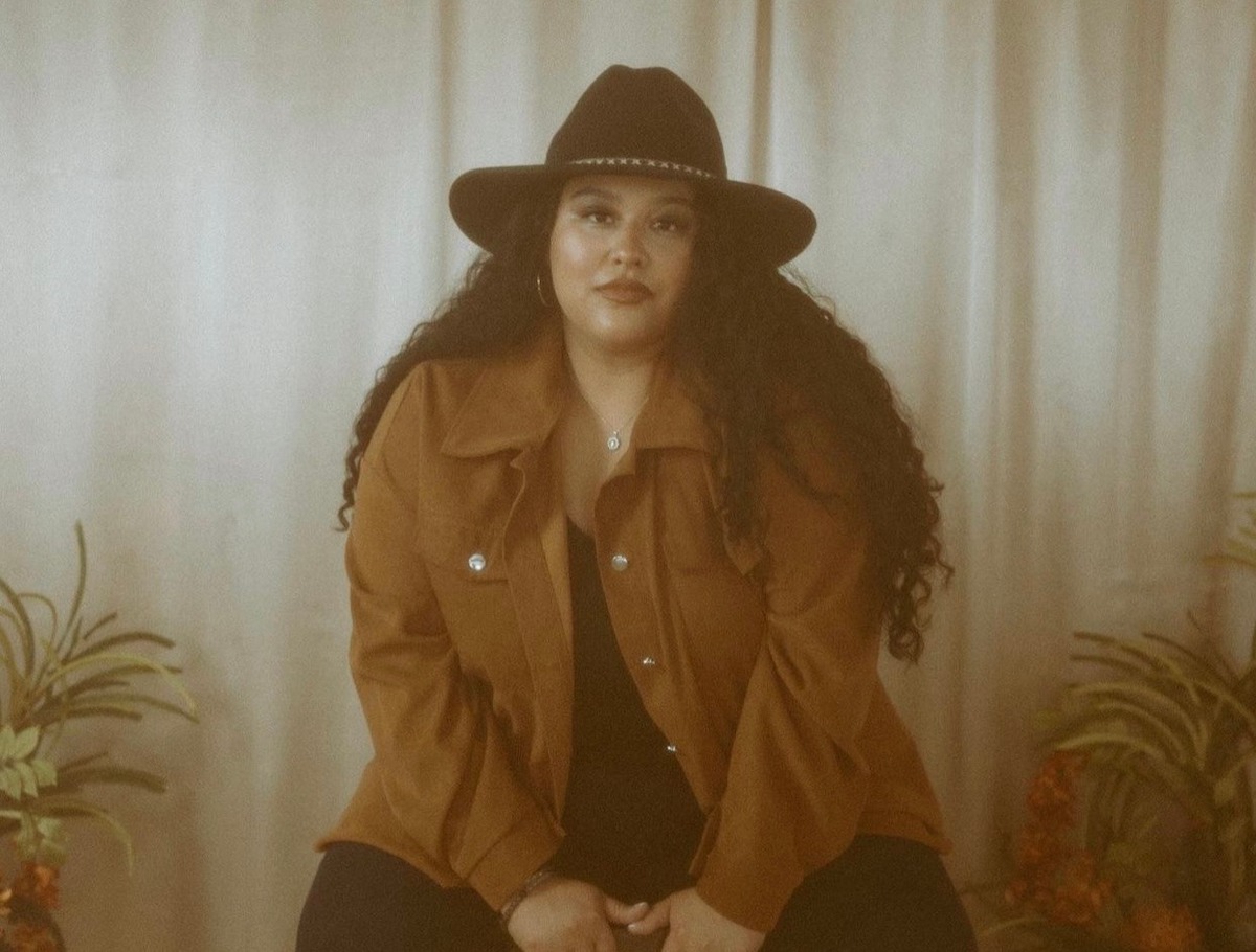 “Ponte las Pilas”: Maria Sanchez (Groovy MS) Shares Her Essay for ...