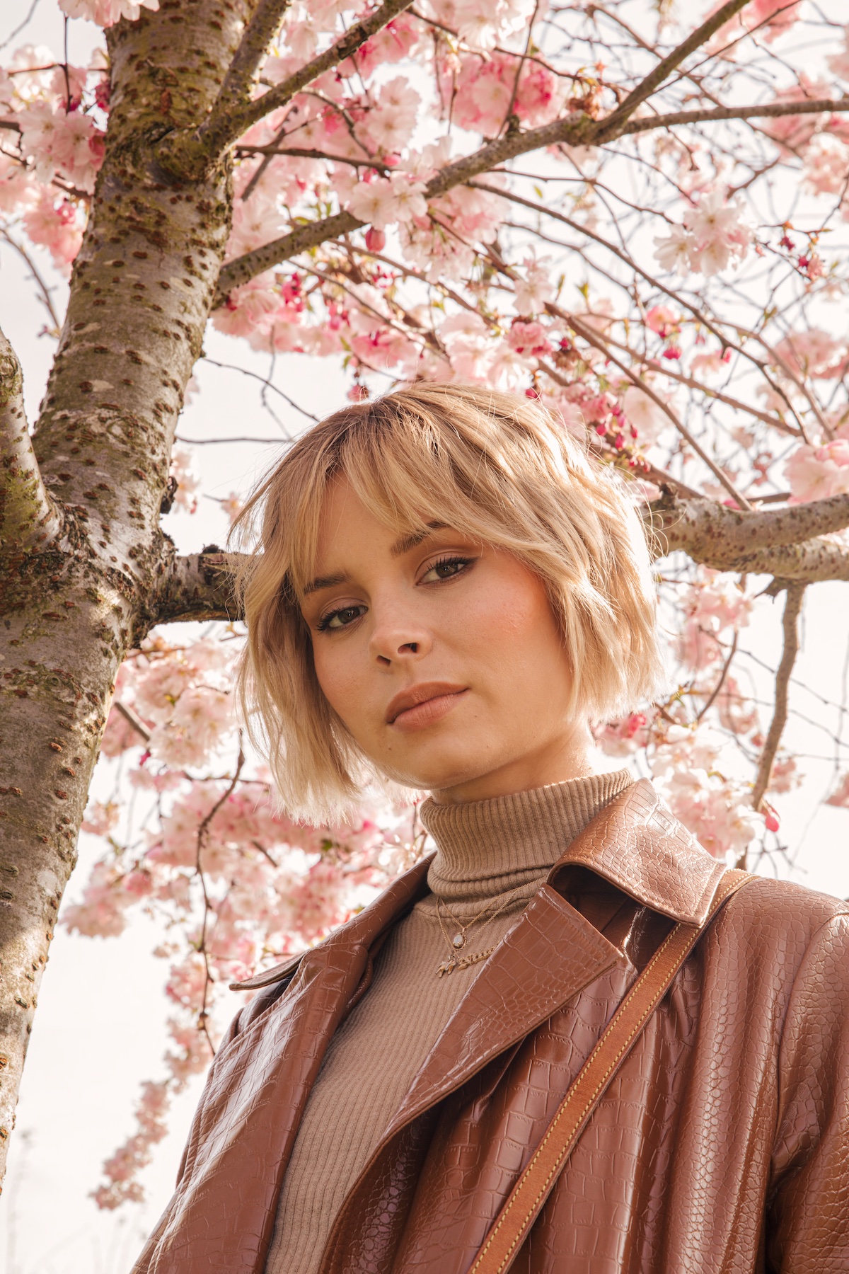 Interview: Nina Nesbitt Finds Her Love Language on Third LP 'Älskar ...