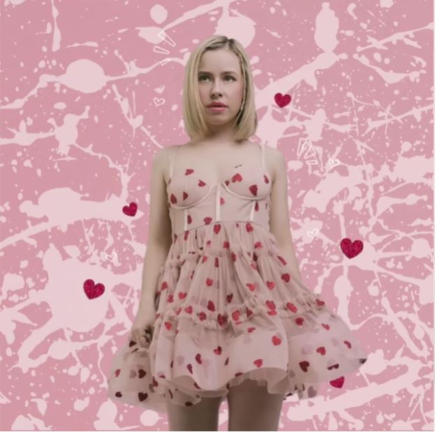 Exploring the Intensity of Infatuation with Alice Pisano's "Ink ...