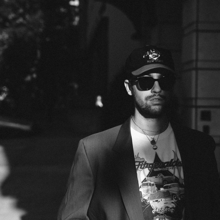 Feature: JANNEY Dives into His Smoldering & Cinematic Self-Titled Debut ...