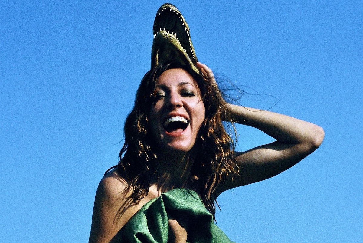 Lauren Lakis Reaches Out Through the Darkness with Lush Single, “Take ...