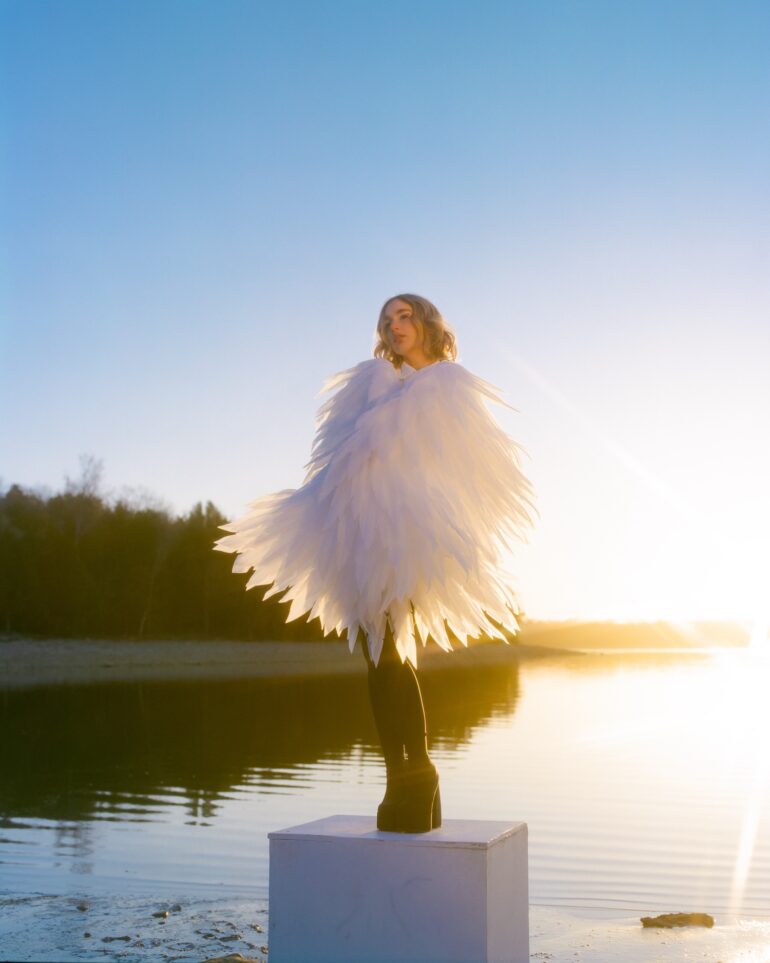 "LIGHT AS A FEATHER" Is OTNES' Beautifully Cathartic Song of Loss ...