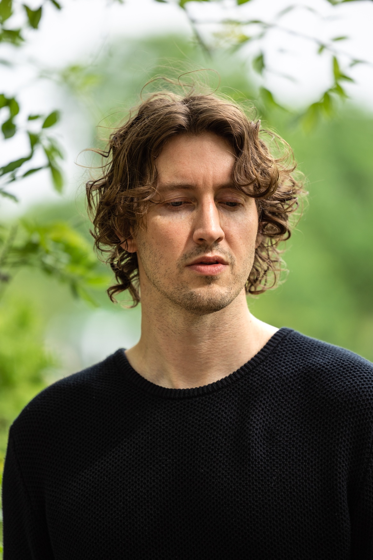 Interview: Dean Lewis Returns With a Heartbreaking Hit Song and an ...